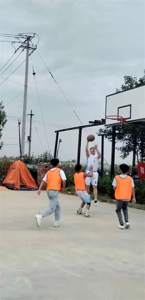 孔子故里·中国曲阜网 美丽乡村 【黄河大集九山文化再赓续 乐和邻里普惠吴乡荟才艺】吴村镇“村ba”篮球赛 第四场开赛！