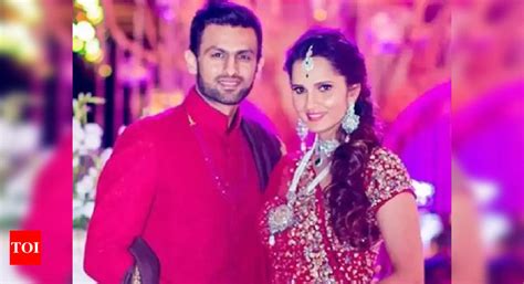 Shoaib Sania Divorce News Shoaib Malik Breaks Silence On Divorce From