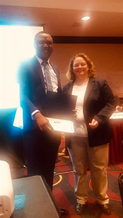 Received Leadership And Management Certificate From Urisa Conference Toronto Canada Dr