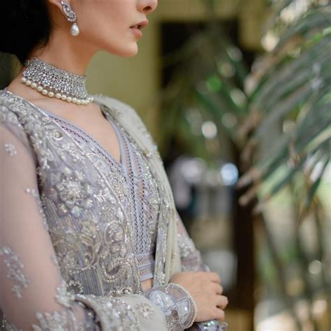 Eman Suleman Looks Gorgeous In Latest Shoot Reviewit Pk