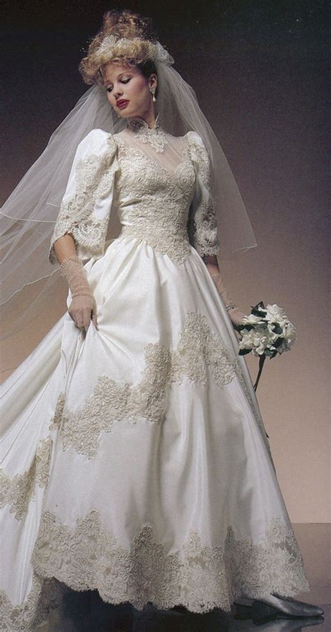 Pin By Isabelle Lescoublet Paglini On Eighties Wedding Gowns Vintage