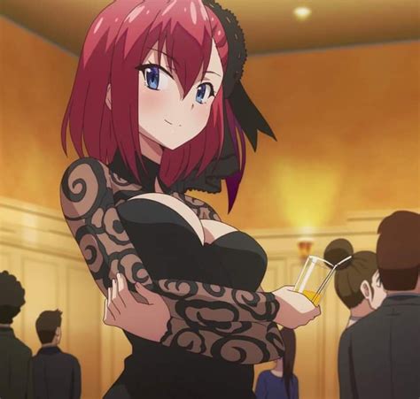 Es Viernes 🍸🍹🍷 •anime• Amino