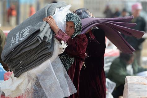 Aiuti Umanitari In Cambio Di Sesso In Siria I Terribili Ricatti Rivelati Dalla Bbc LifeGate