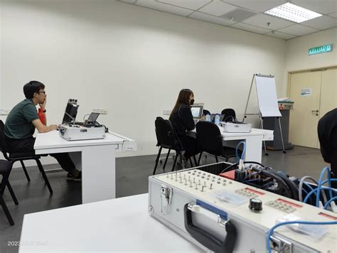 Plc Hmi And Servo Product Training With Mitsubishi Electric Ultech Engineering