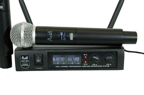 Дистанционен микрофон UHF301