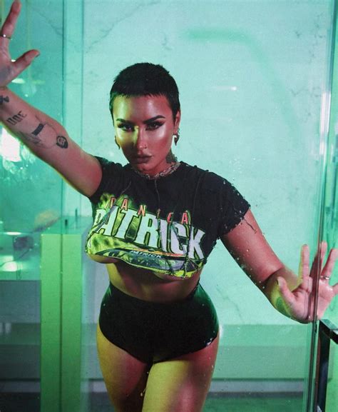 Demi Lovato They Them Tits Of The Day DrunkenStepFather Com