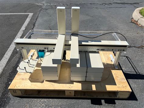 Ctc Analytics Mxy 08 01b Autosampler W 2x Injector Arm 3x Stack Stora