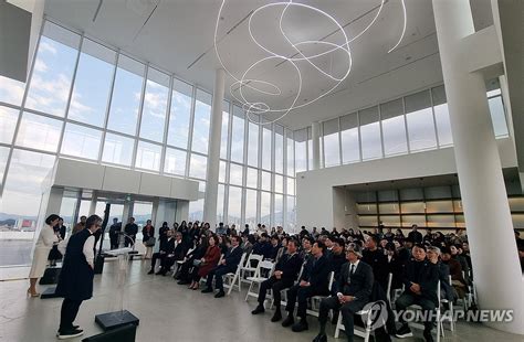 솔올미술관 이름 바꾸고 시립으로 4월 재개관김환기 특별전