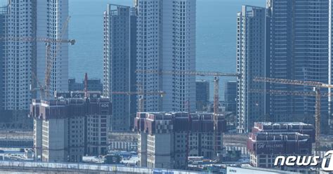 3분기 건설공사 계약액 작년 대비 39 급감