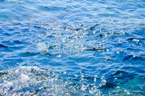 파도 바다 Sea Water 파란색 사진이미지일러스트캘리그라피 Ariana작가