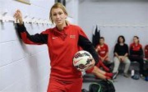 Prix Puskas Stephanie Face à Ibrahimovic Van Persie James Rodriguez