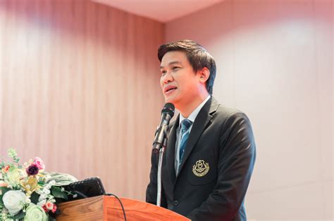 โรงเรียนคณะราษฎร์บำรุงปทุม โรงเรียนคณะราษฎร์บำรุงปทุมธานี