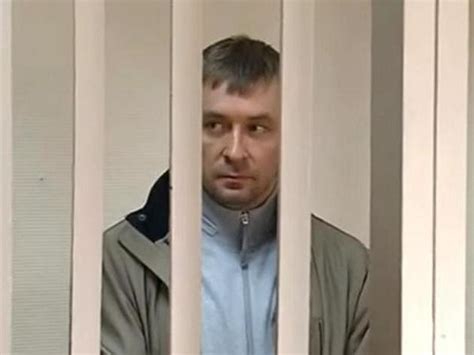 У полковника Захарченко в очередной раз арестовали крупную сумму