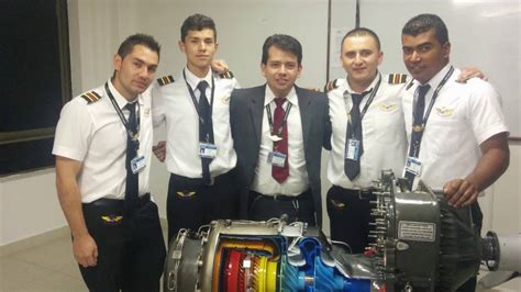 Inicio Periodo AcadÉmico 2016 B Escuela De AviaciÓn Inec Youtube