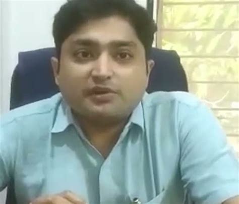 Book Orthopadic Appointment Book Doctor Counsultaion Of Dr Vicky