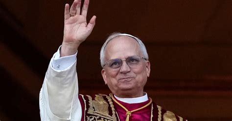 Новый Папа Римский впервые обратился к верующим что сказал Лев Xiv