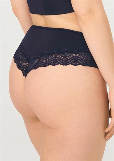 Plus Size Στρινγκ Χωρίς Ραφές με Λεπτομέρεια Δαντέλα Zeta Curves