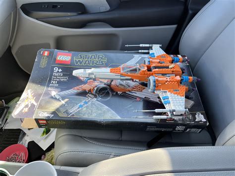Scored 75273 for $30! Complete with box, instructions, and mini figs ...