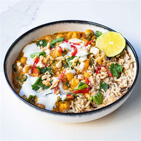 Chickpea Peanut Butter Curry Mob