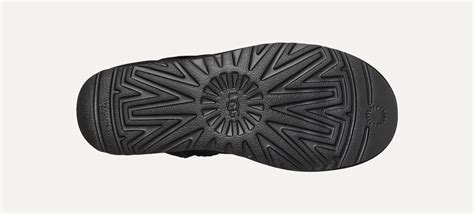 Ugg® Official Womens Classic Short Leather Boots