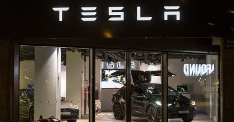 Tesla Facing Class Action Case After Judge Rules 6000 Black Workers