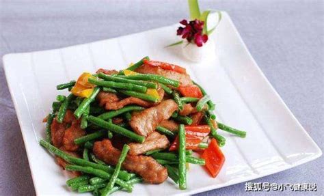 鮮香入味的幾道家常菜，下酒下飯，簡單美味上檔次，待客很不錯 壹讀