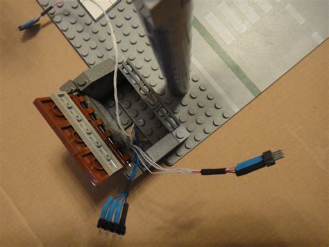 Lego T Intersection Led Traffic Light 27 Steps With Pictures Instructables