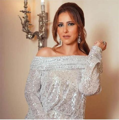 رانيا يوسف جريئة ودرة كاجوال 10 لقطات لنجوم الفن خلال 24 مصراوى
