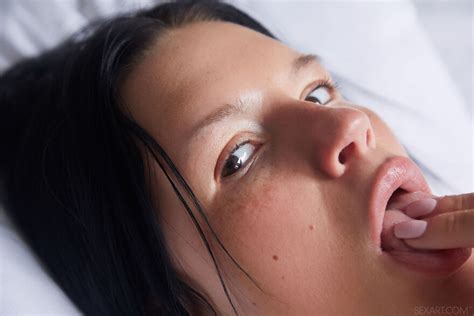 Amateur Girl Sexartsensual