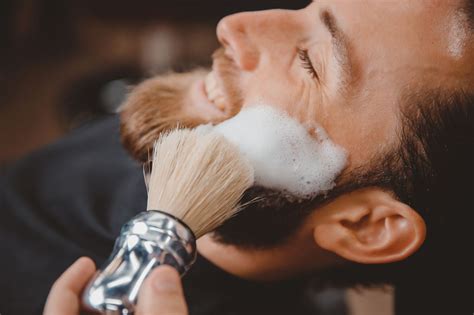 Entretenir Une Barbe De 7 Jours La Routine Parfaite