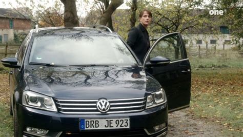 IMCDb Org 2011 Volkswagen Passat Variant 2 0 BlueMotion Technology