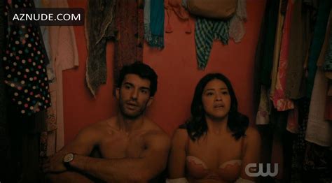 Gina Rodriguez Nude Aznude