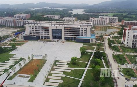 广东海洋大学阳江校区首期项目工程即将完工预计6月20日全面验收，首期招生5000人 阳江图片网