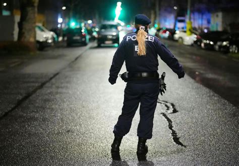 FpÖ Nach Sex Studio Horror “warum Ist Migrant Nicht In Einem Busch In