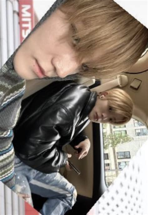 On Twitter Of All Pics He Could Upload He Picked The One With Ty