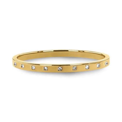 Inverted Princess Cut Diamond Rockchic Bangle 080ct In 18ct Yellow
