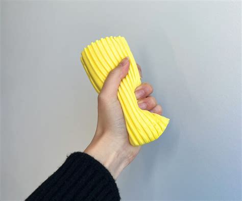 Is The Scrub Daddy Damp Duster Worth It