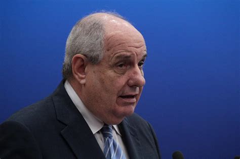 Στο ψηφοδέλτιο του ΣΥΡΙΖΑ ο Τέρενς Κουίκ Ρεπορτάζ και ειδήσεις για