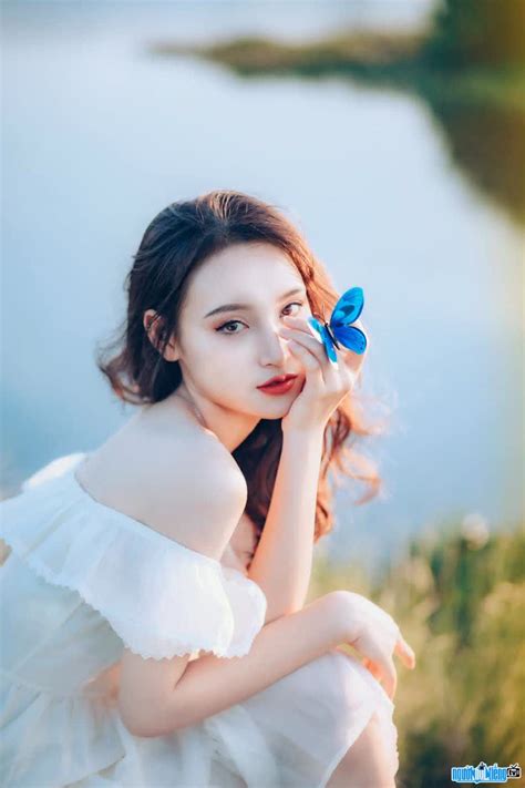 Hotface Đặng Hồng Nhung