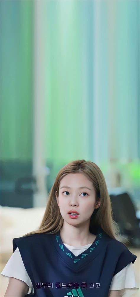 Jennie Wallpaper Smile Wallpaper Gummy Smile Plains Background