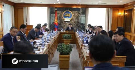 Халзан бүрэгтэйн ордтой холбоотой асуудлыг орон нутгийн эрх бүхий байгууллагын саналыг үндэслэн