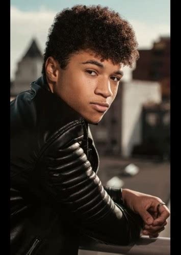 Lyon Daniels Fan Casting