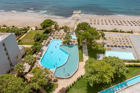Bestill Hotell Ninos Grand Beach Hotel And Resort Kanali Hellas Apollo