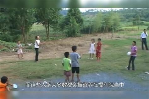美国人喜欢收养中国姑娘？记者们知道了事情的真相，看了之后，心情复杂。姑娘真相事情