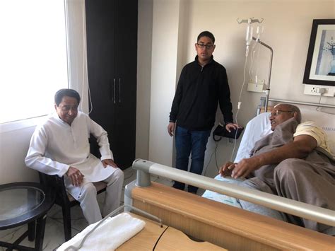 Kamal Nath On Twitter विधानसभा अध्यक्ष श्री गिरीश गौतम जी से भेंट की