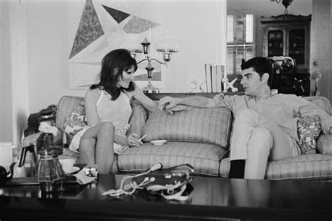 Paula Prentiss And Richard Benjamin Love Story He And She Stars