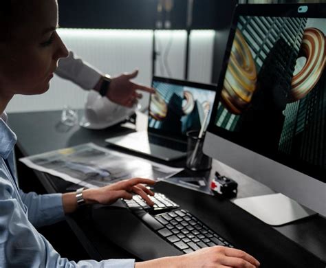 Why Do So Many Programmers Have A Vertical Monitor