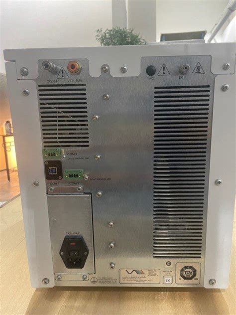 Vuv Analytics Vga 100 Benchtop Spectrometer Arc Scientific