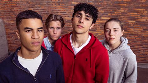 Vgs Klassen Skuespillere Lara Amalie Joffe Og Mathias I Ny Dramaserie På Nrk Programomtaler