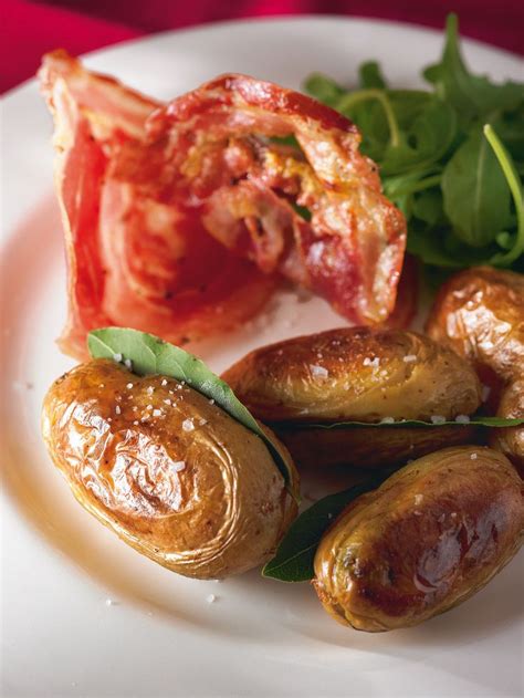 Pommes De Terre Rôties Au Four Recipe Ethnic Recipes Food Brussel